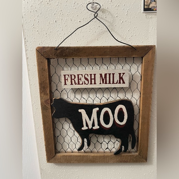 Accents | Fresh Milk Dairy Cow Sign | Poshmark